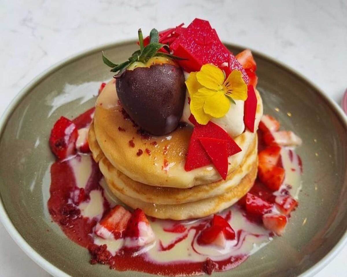 Reviews: a transcendental bread course at Oma and a sugar overload at ...