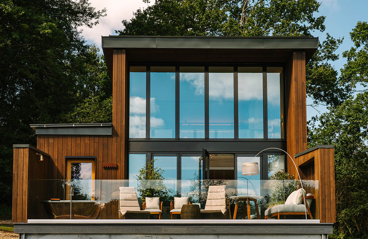 A sustainable paradise: South Lodge opens luxurious lakeside lodges ...