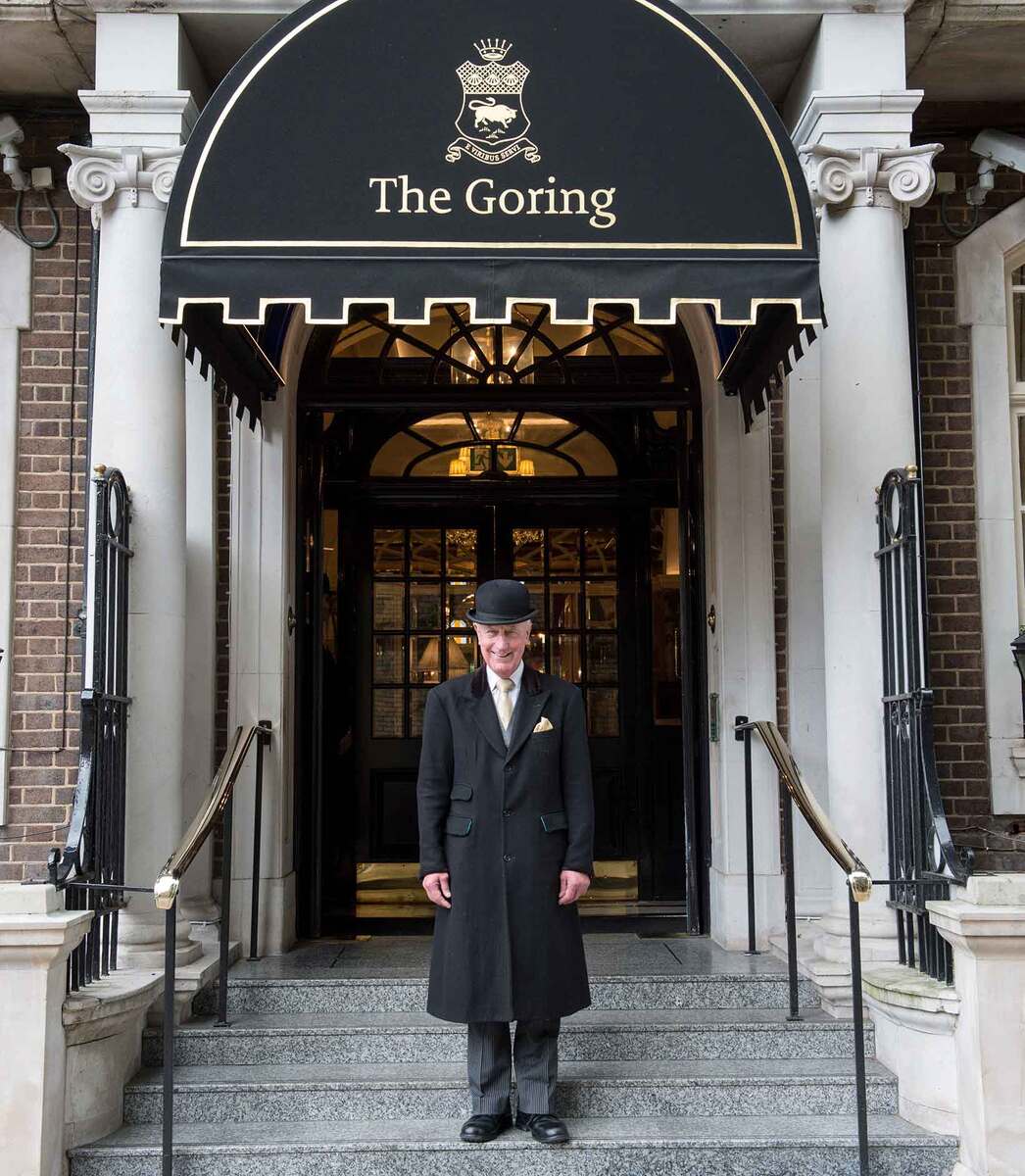 ‘Liz Taylor wanted to meet me because of my beautiful blue eyes ...