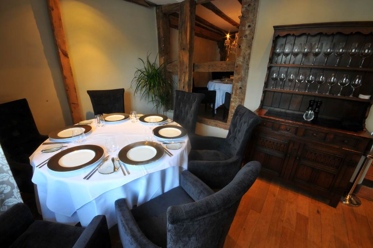 Head chef Matt Nicholls leaves Michelin Guide-listed Cheal’s restaurant ...