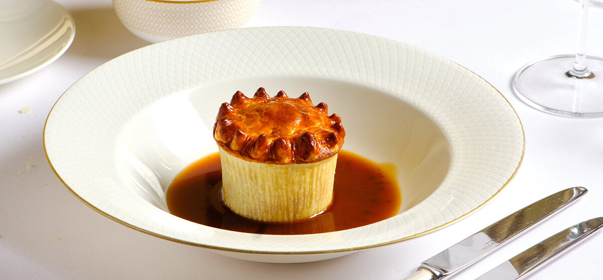 Hotel Café Royal leans into modernity with Eugene Leonard as general ...